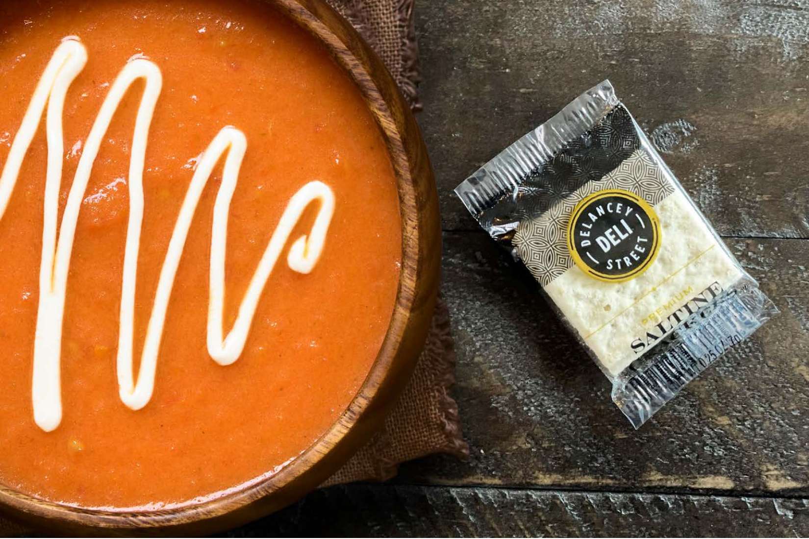 Delancey Street Deli® Premium Saltine Crackers