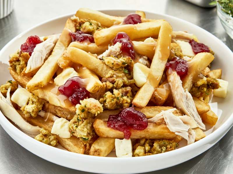 Entice® White Cheddar Cheese Curd Poutine
